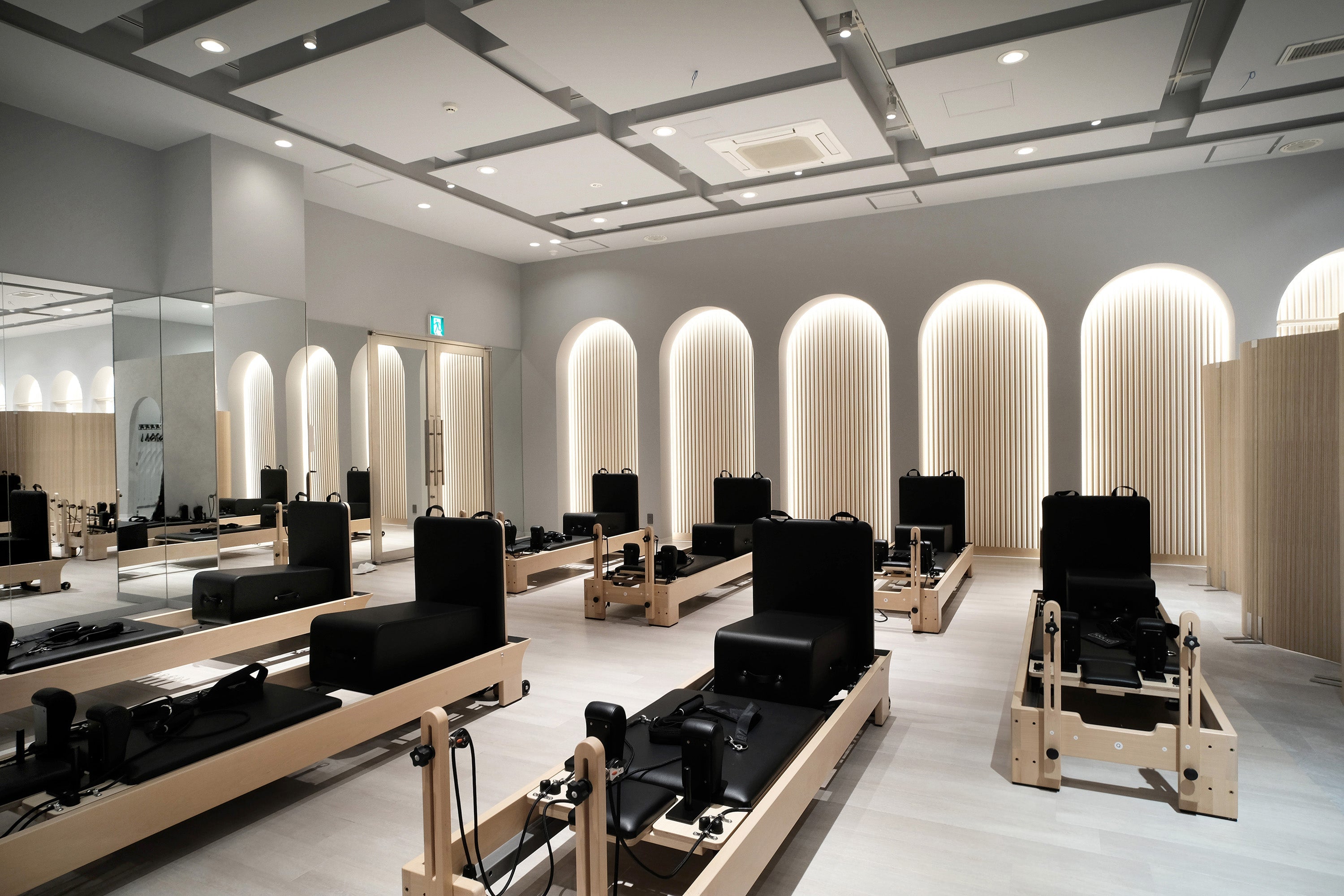 "I SEE【大阪府】"– ”ZAOBAオンラインストア”