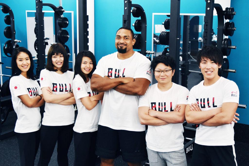 "東京リゾートアンドスポーツ専門学校 ーBULLを使って育つ学生たちー"– ”ZAOBAオンラインストア”