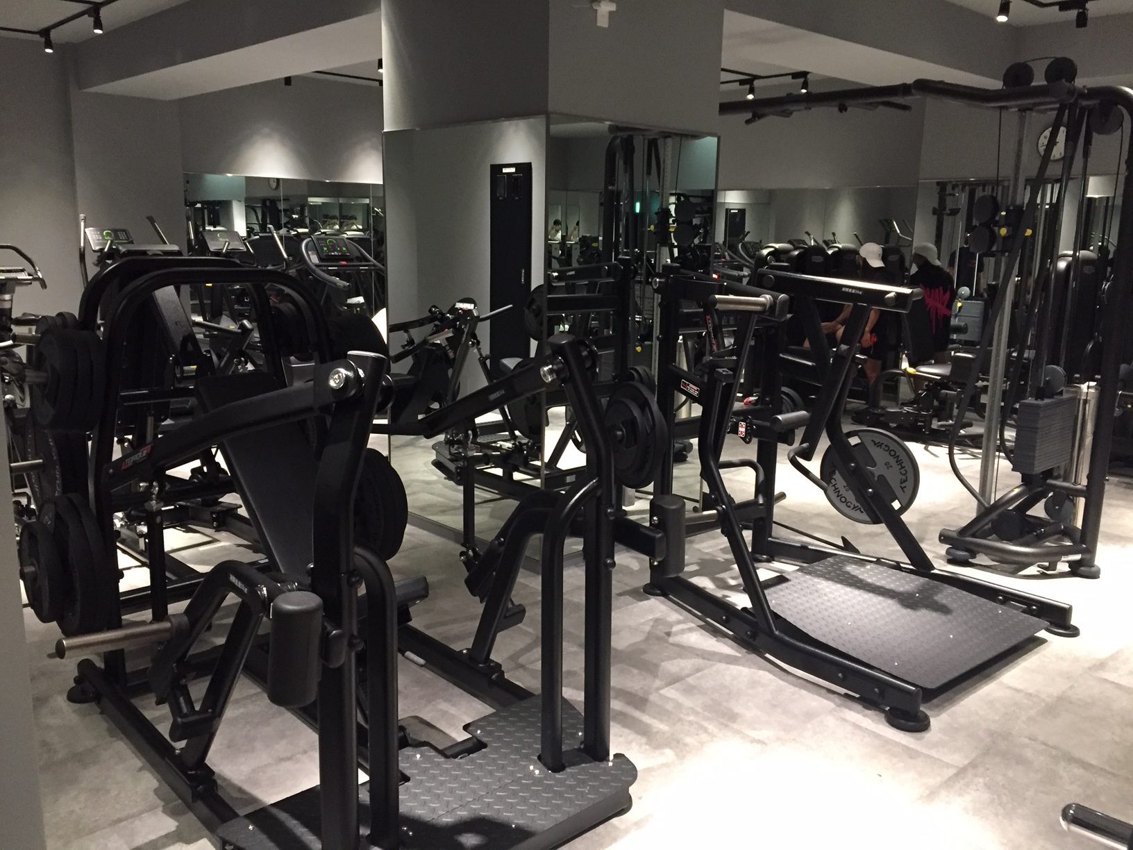 "HERO GYM（東京）"– ”ZAOBAオンラインストア”